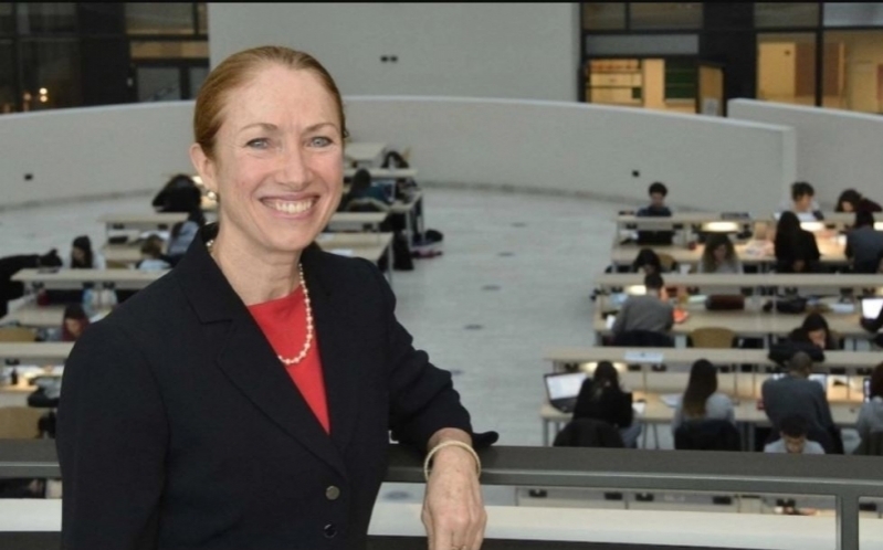 The U.S. Senate confirms Kelly C. Degnan to be Ambassador Extraordinary ...