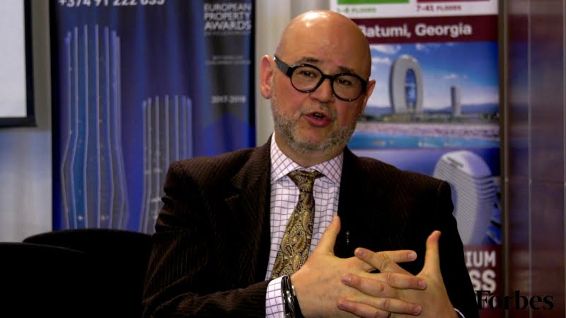 Interview with Dimitris Manikis