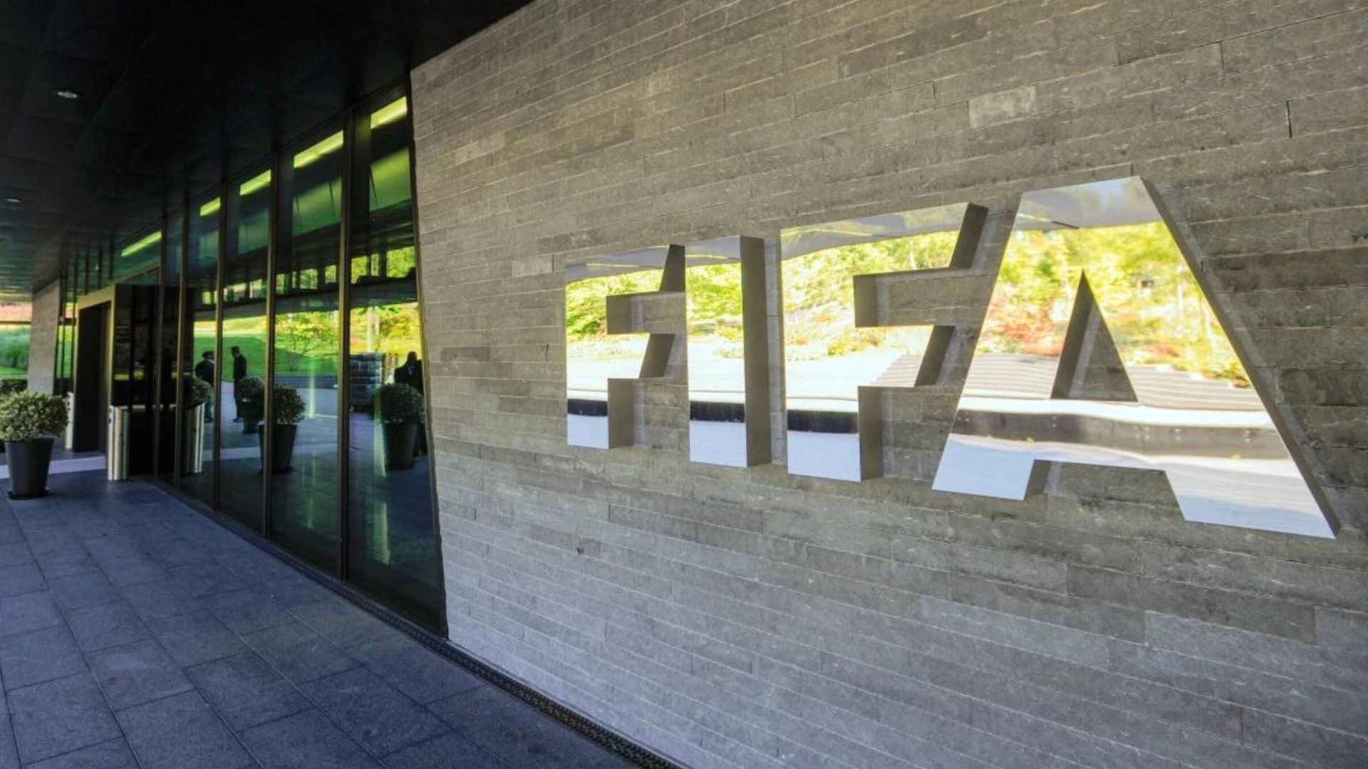 FIFA: ზაფხულის სატრანსფერო ფანჯრის დროს აგენტებმა $494.4 მილიონი ...